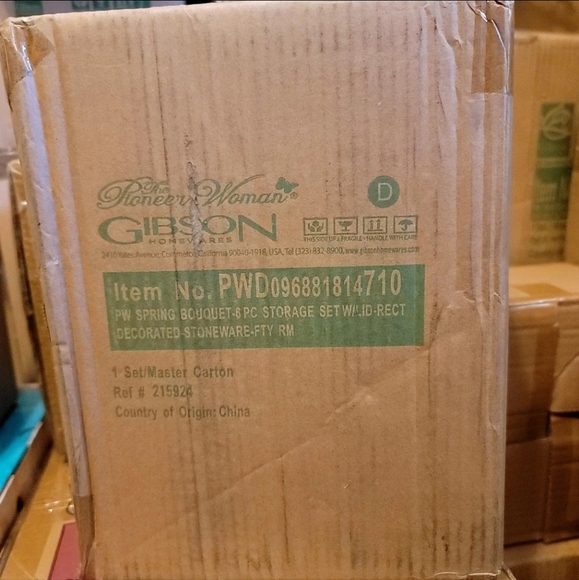 The Pioneer Woman | Kitchen | Pioneer Woman Spring Bouquet Nesting ...